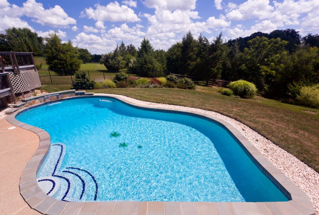 A Superb Pool Cleaning Service in Kailua, HI, 96734